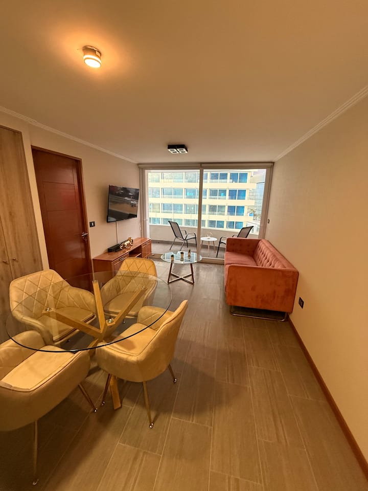 Depto. En Cavancha Moderno, Cómodo Para Descansa - Iquique