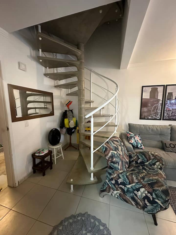 Two-story house inside the Morada da Praia Condominium - Houses for ...