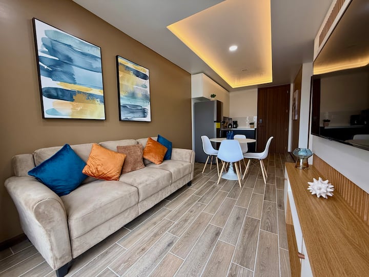 Céntrico Y Moderno Apartamento En Zona 4 - Guatemala