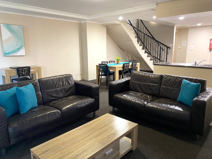 3 Bedroom Penthouse Apartment - Rockhampton