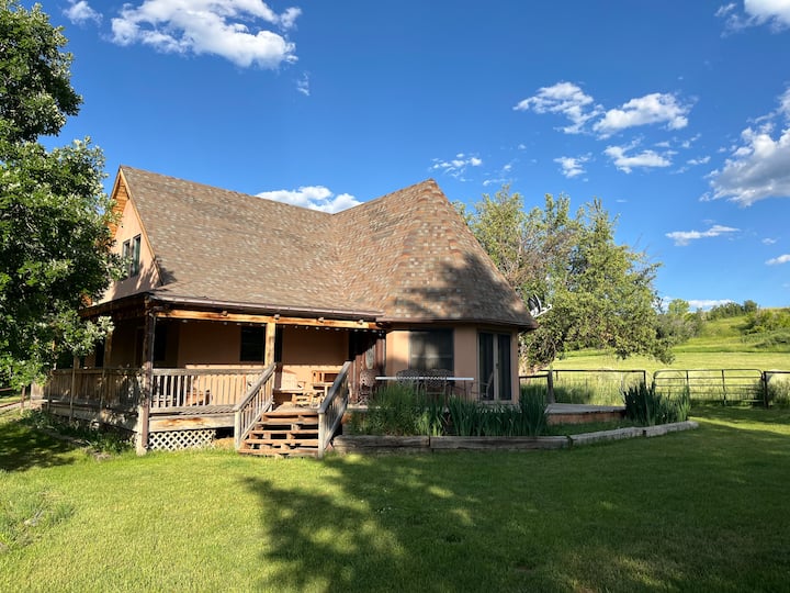 B4 Ranch Guest House - Vega State Park, Collbran