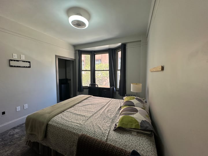 Agile Union Square Live-work Nook - San Francisco, CA