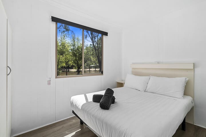 2 Bedroom Standard Cabin - Tocumwal