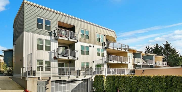 Minutes From Juanita Beach & Everything You Need - Kirkland, WA