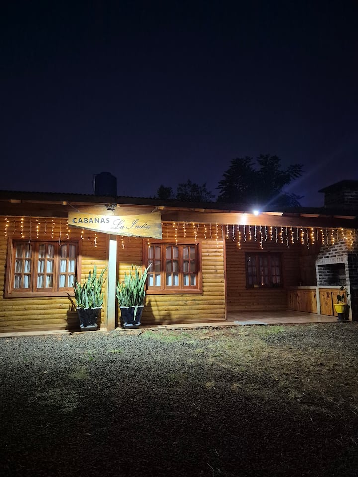 Cabañas La India - Jardín America