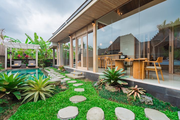 New 2 Bedroom Villa Ubud With  Calm And Relax Area - Ubud