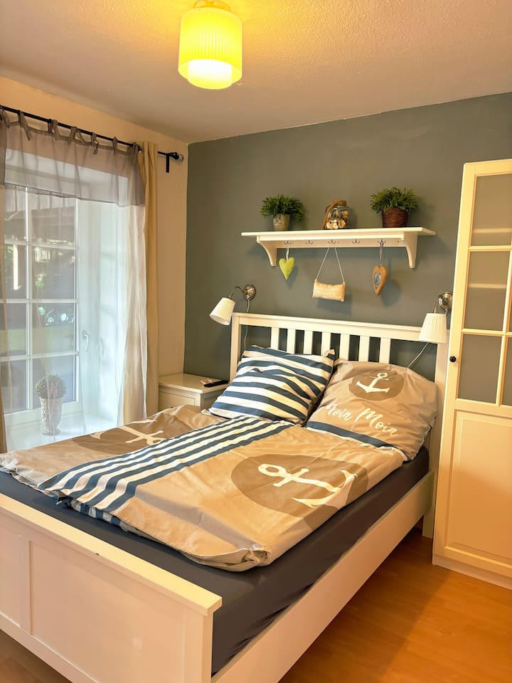 Kajüte Am Kanal - Ferienwohnung Kiel Holtenau - Kiel