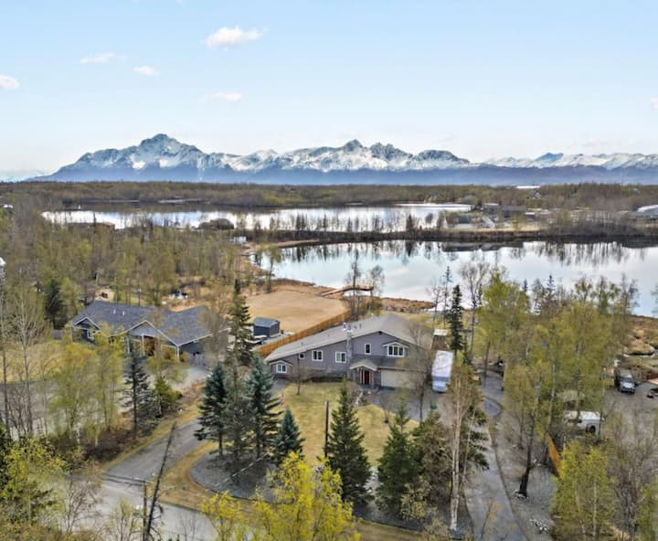 Pippy’s Place. A Quite, Central, Lakefront Retreat - Wasilla, AK