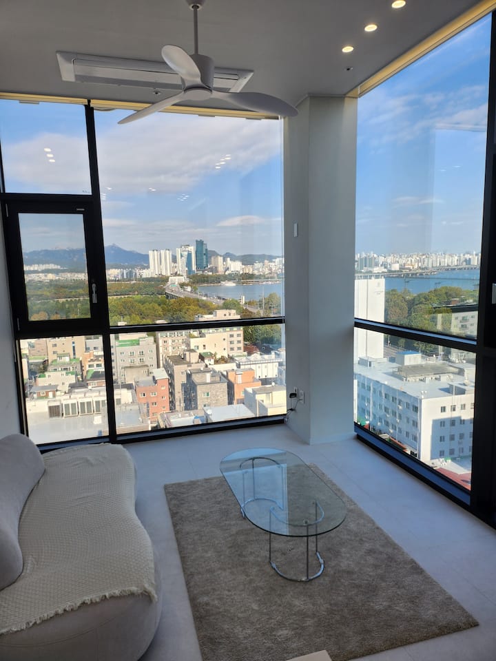Sun&u1/hapjeong/hongik Univ/han River View/dangsan - Seoul