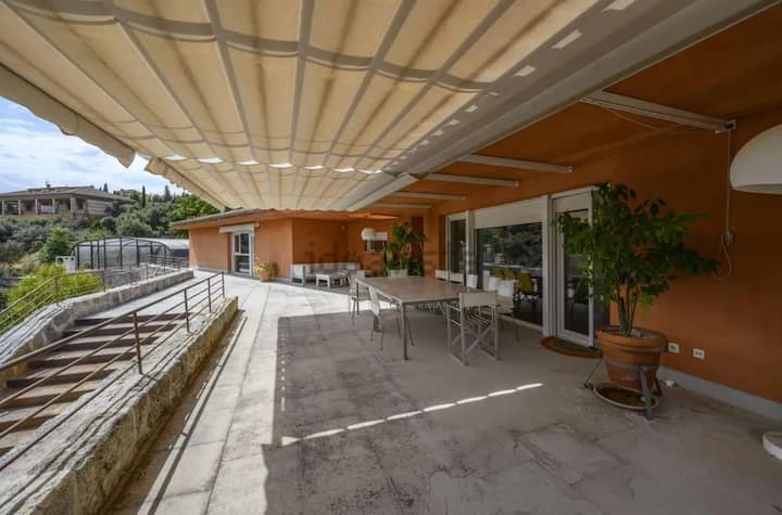 Chalet De Lujo Con Piscina En Toledo - Toledo, España