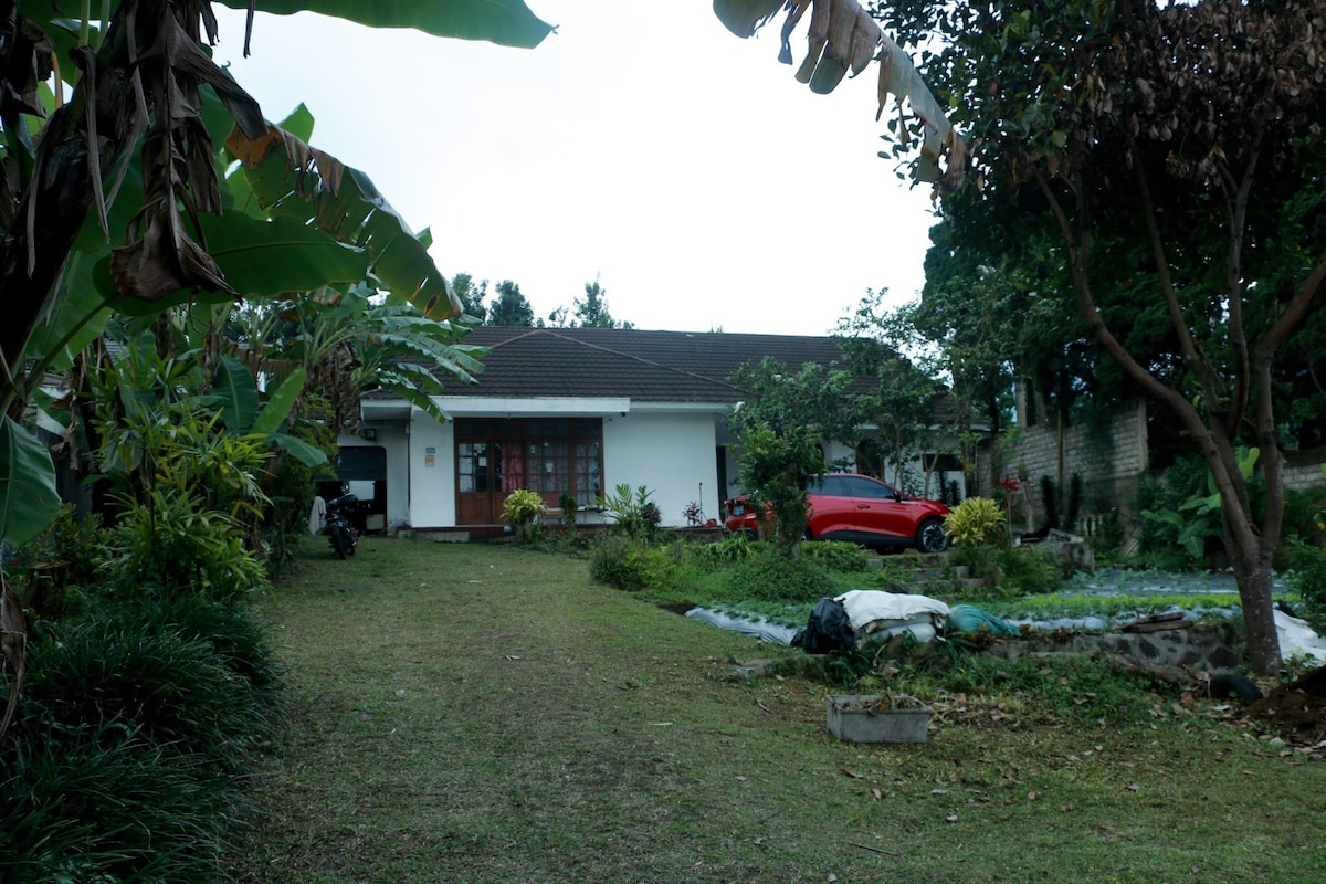 Green Homestay Aki Barlak - Maisons à louer à Lembang, Java occidental ...