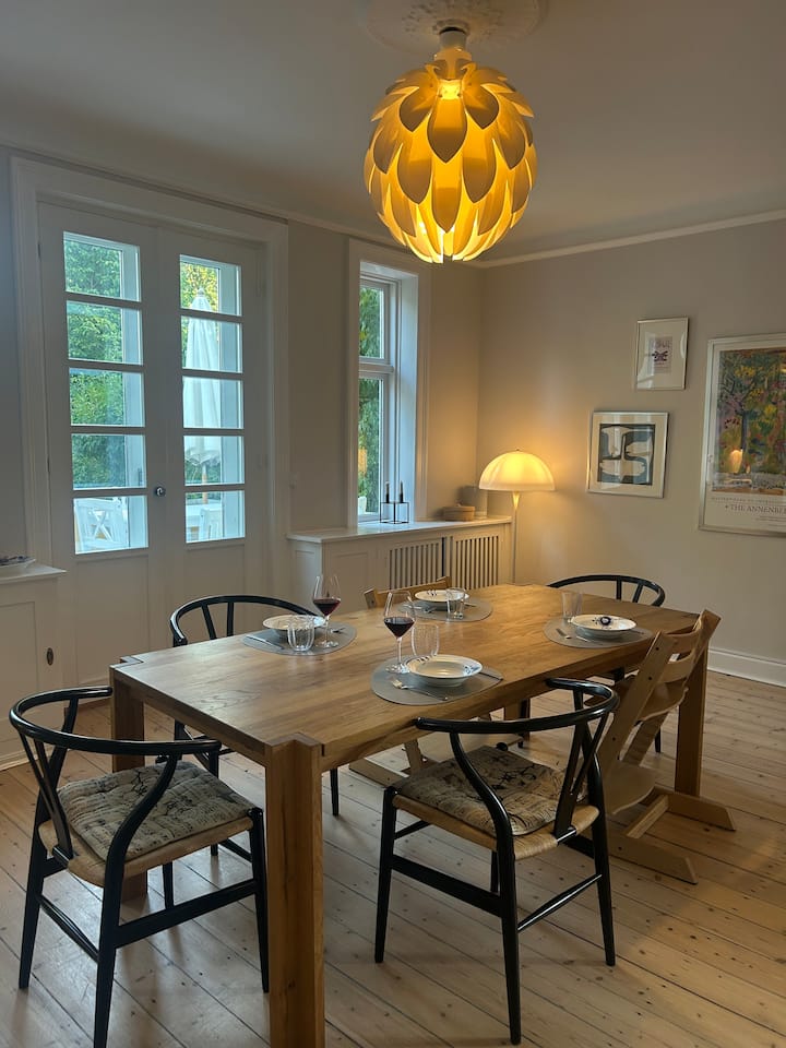 Exclusive Frederiksberg Villa W/ Garden - Copenhagen