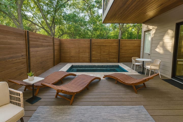 Luxe 3br 3.5ba Oasis | Steps From Rainey + Dtown - オースティン, TX