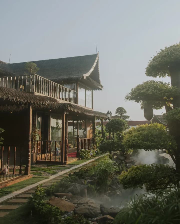 Konoha Stays
Villa 2 - Igatpuri