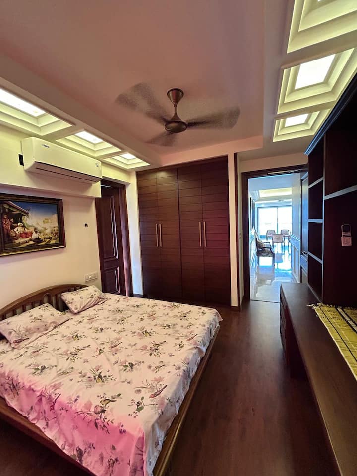 Luxurious 3bhk Golf View Furnished - Chandigarh
