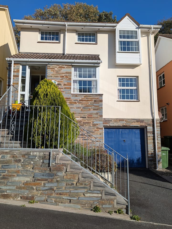 Ilfracombe: Cosy Modern Home In Valley Near Sea - Mortehoe