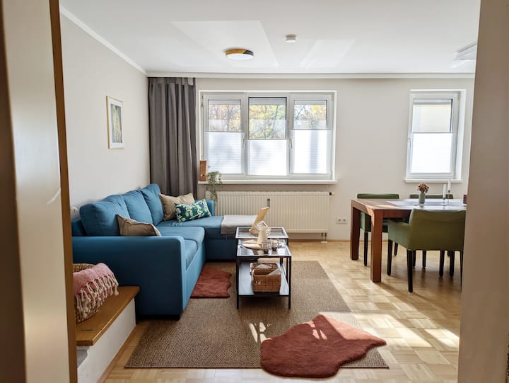 Spacious Apartment With Kitchen, Near City Center - Graz