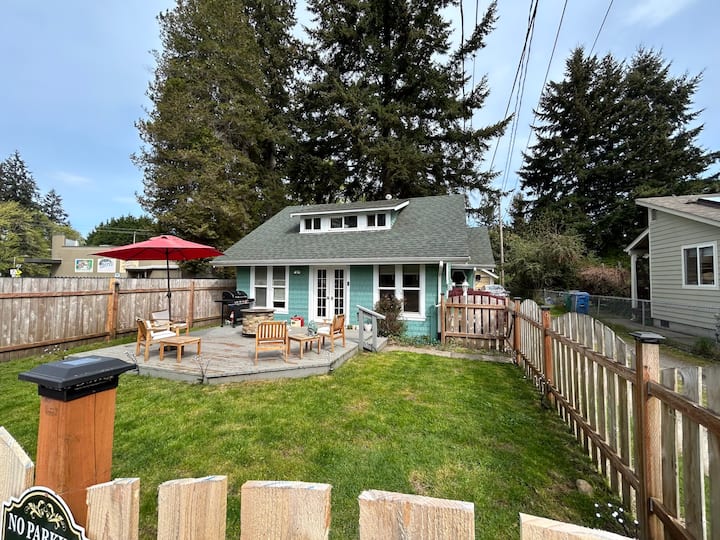 The Glenelg House - Dog Room - Olympia, WA