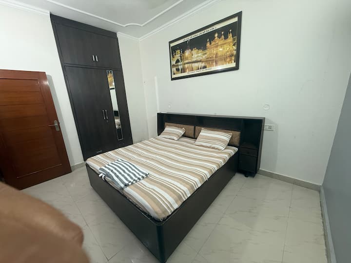 Homely Stay - Amritsar