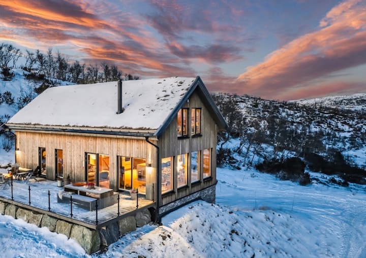 Moderne Fjellhytte Med Unik Plassering Og Utsikt! - Norvège