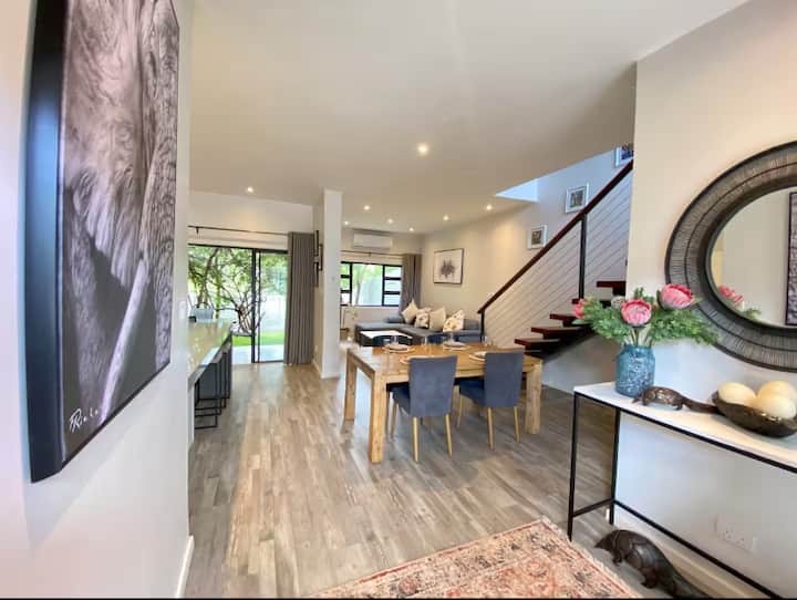 Vic Falls Luxury Condo - Victoria Falls
