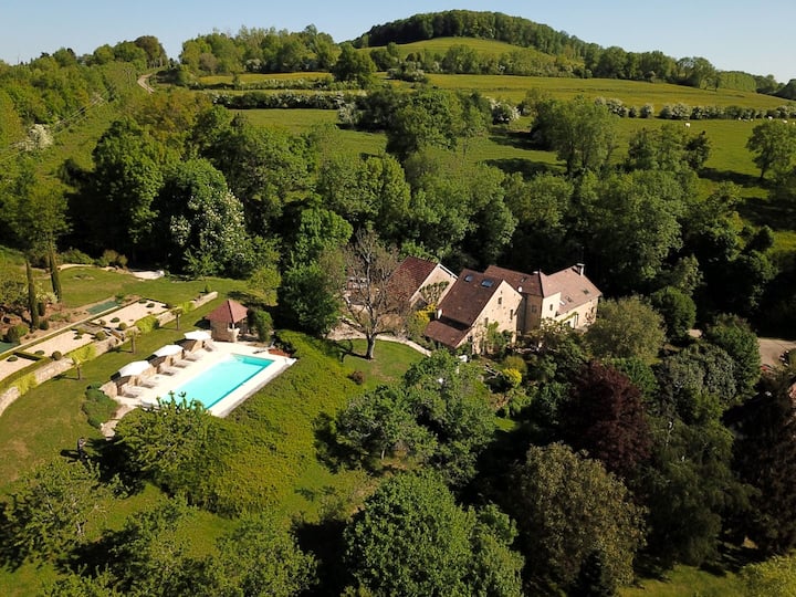 Clos De Fougères - Le Domaine En Intégralité - Châteauneuf