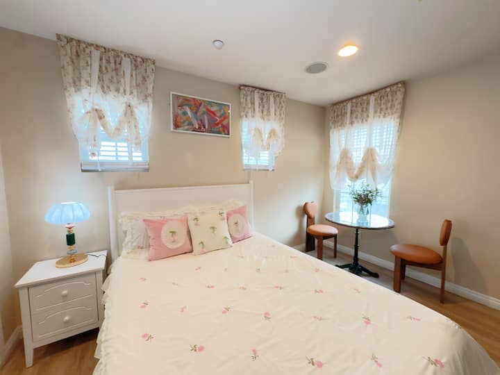 Simple Princess-style Bedroom 204 - Fontana, CA