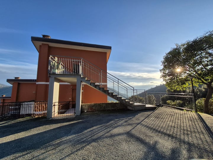 Lidia’s Home - Deiva Marina