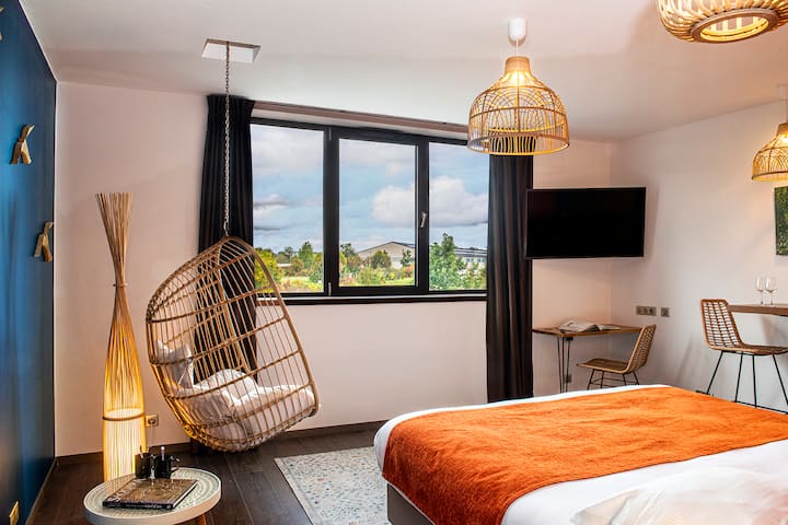 Chambre Vue Prairie En Résidence Hôtelière - Pontoise