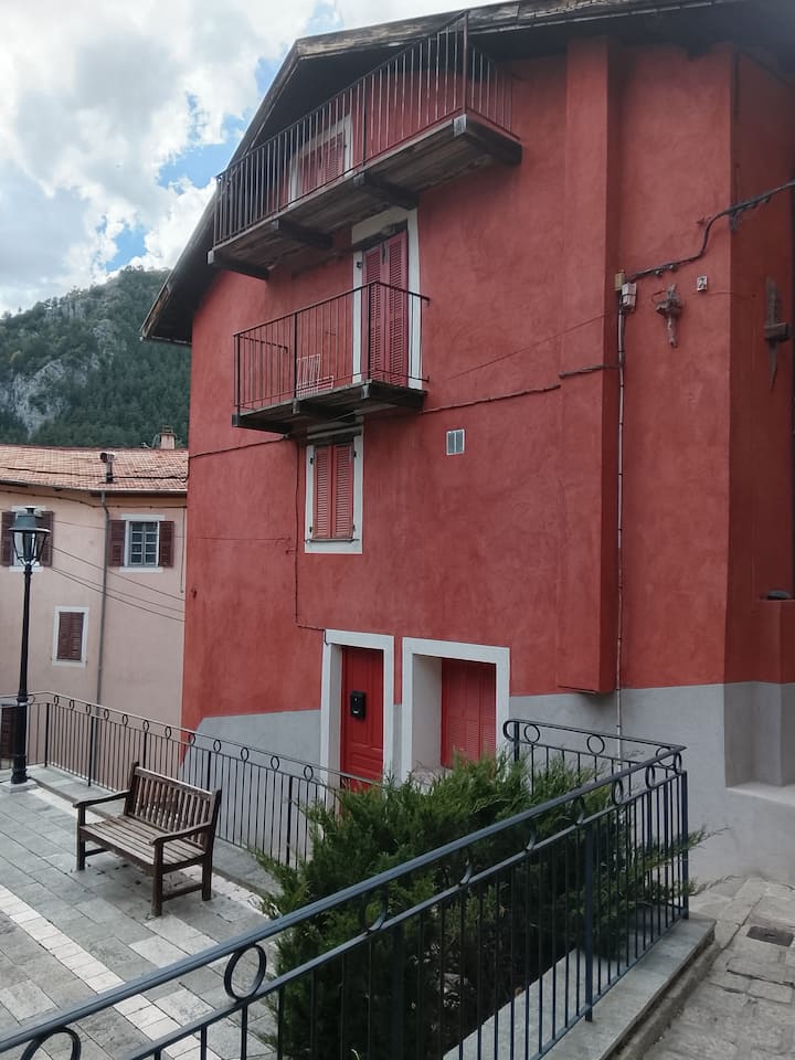 Superbe Appartement Au Calme Saint Martin Vésubie - Lac de Fenestre