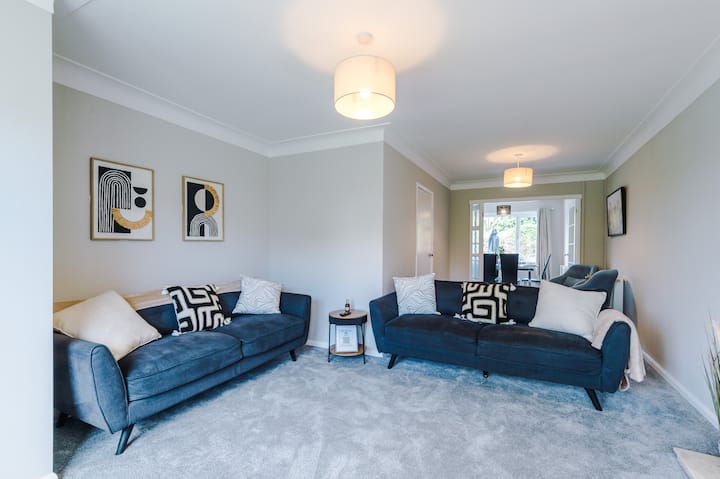 Long Stay | Contractors | Free Parking | Sleeps 5 - Tarporley