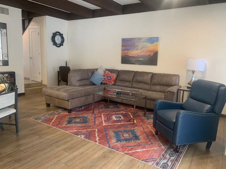 2 Br 2-1/2 Ba Arroyo Roble Resort Uptown Sedona - Sedona, AZ