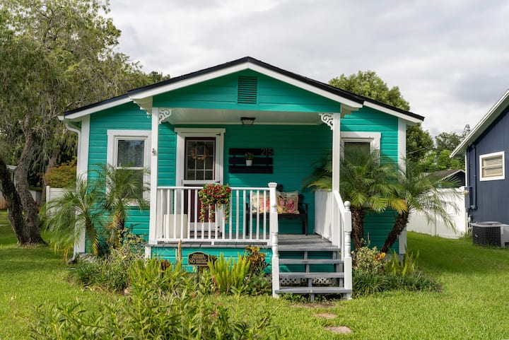 The Cottage In Winter Garden Sleeps 5 - Winter Garden, FL