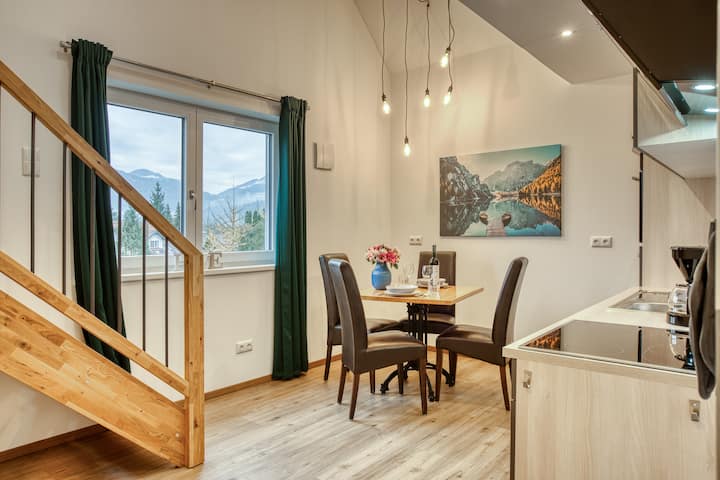 Moderne Dachgeschosswohnung Mit Galerie - Kufstein