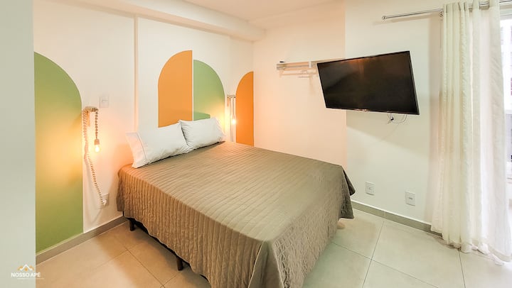 Studio 820: Garagem | Piscina | Wifi | Co-working - Juiz de Fora