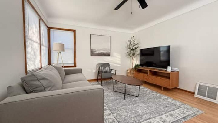 Twin Cities Rambler– Quick Drive To Downtown & Moa - New Hope, MN