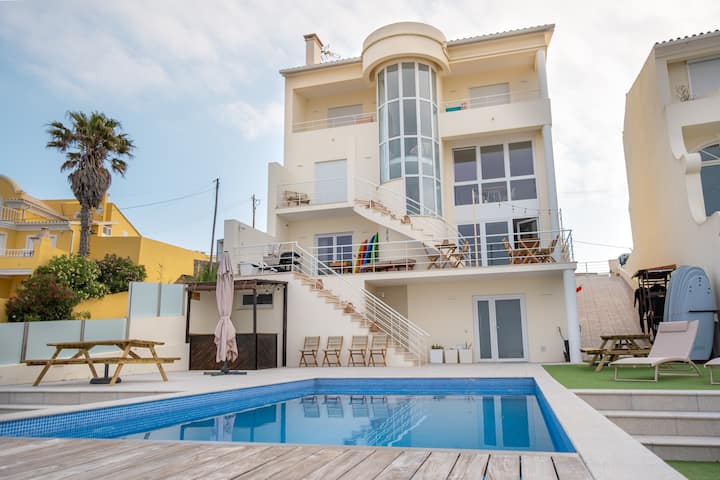 Private Beach Retreat Villa With Ocean Views - Figueira da Foz