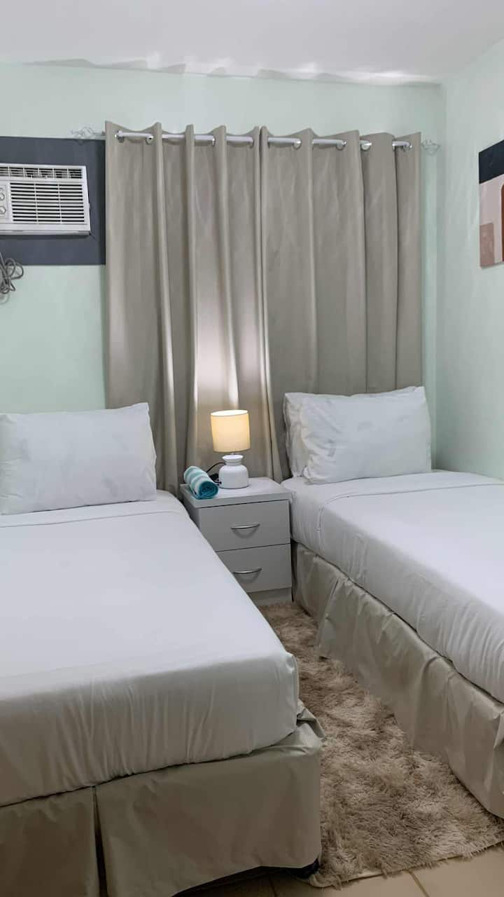 Sunset View Condotel By One Spatial Iloilo - Iloilo City