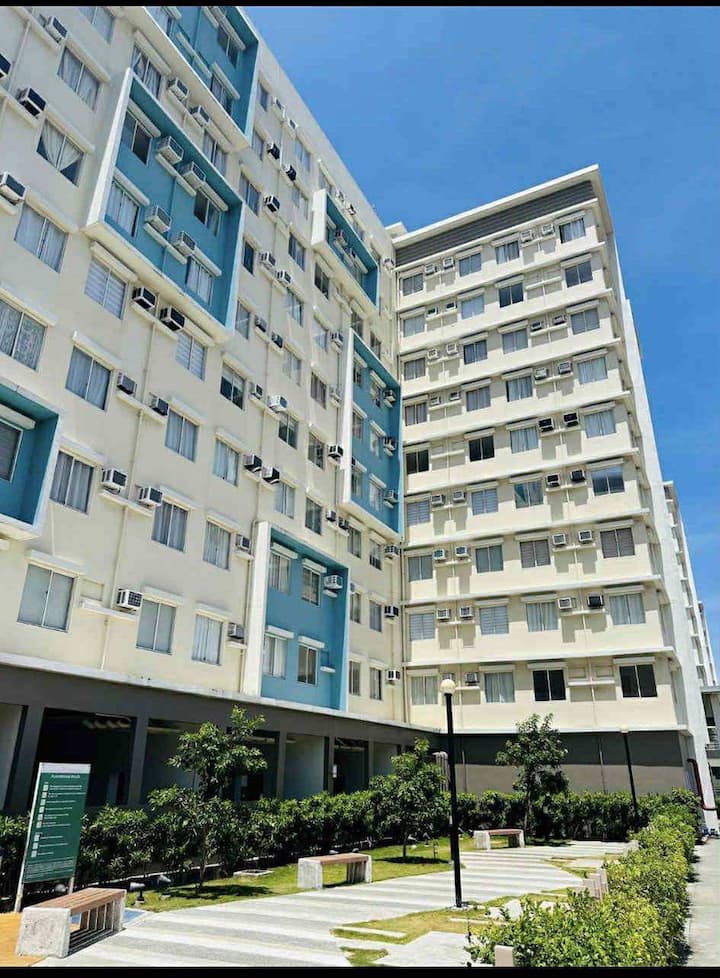 Sunset View Condotel By One Spatial Iloilo - Iloilo City