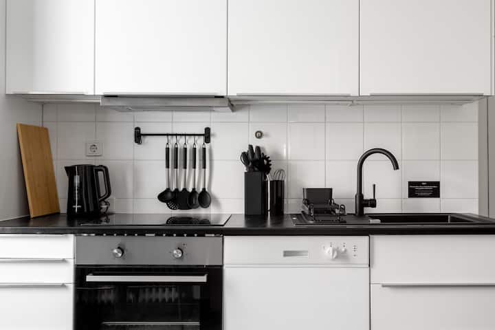 Global Living: Big | Zentral | Küche | Smart-tv - Berlin