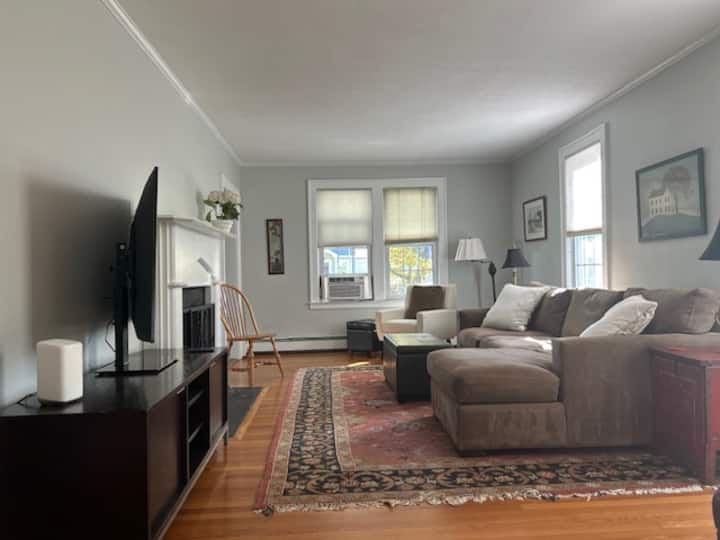 Classic New England Colonial, West Hartford Center - Farmington, CT