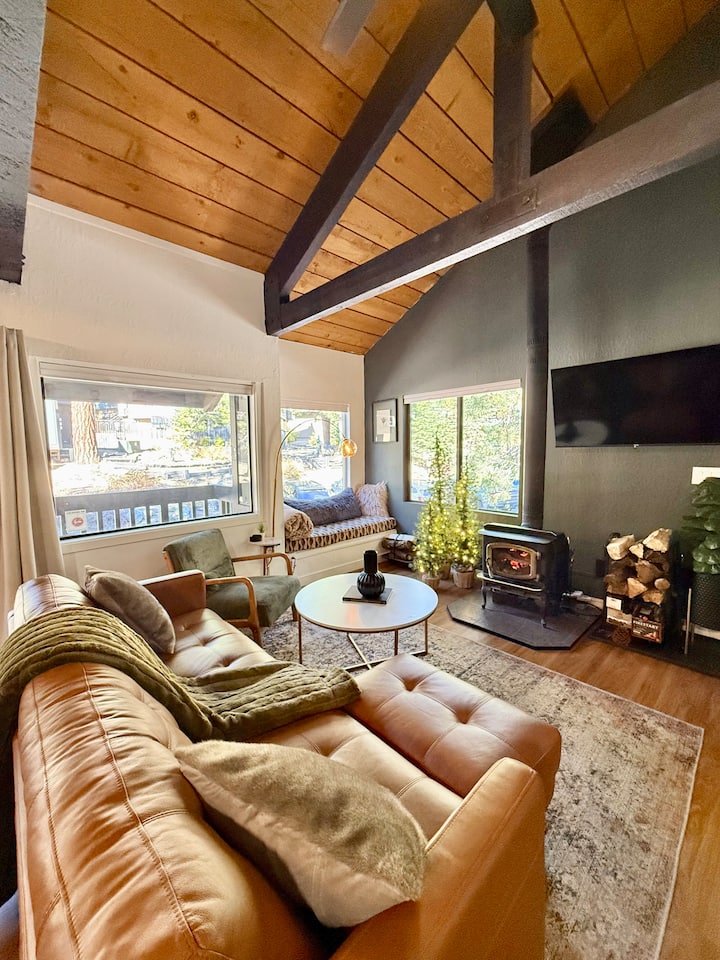 Dreamy:hottub•garage• Fireplace•by Eagle+village - Mammoth Mountain, CA