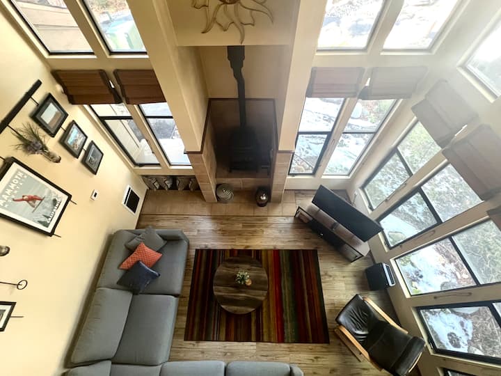 Remodeled St. Moritz Villa - 1b+loft / 2ba - Mammoth Lakes, CA