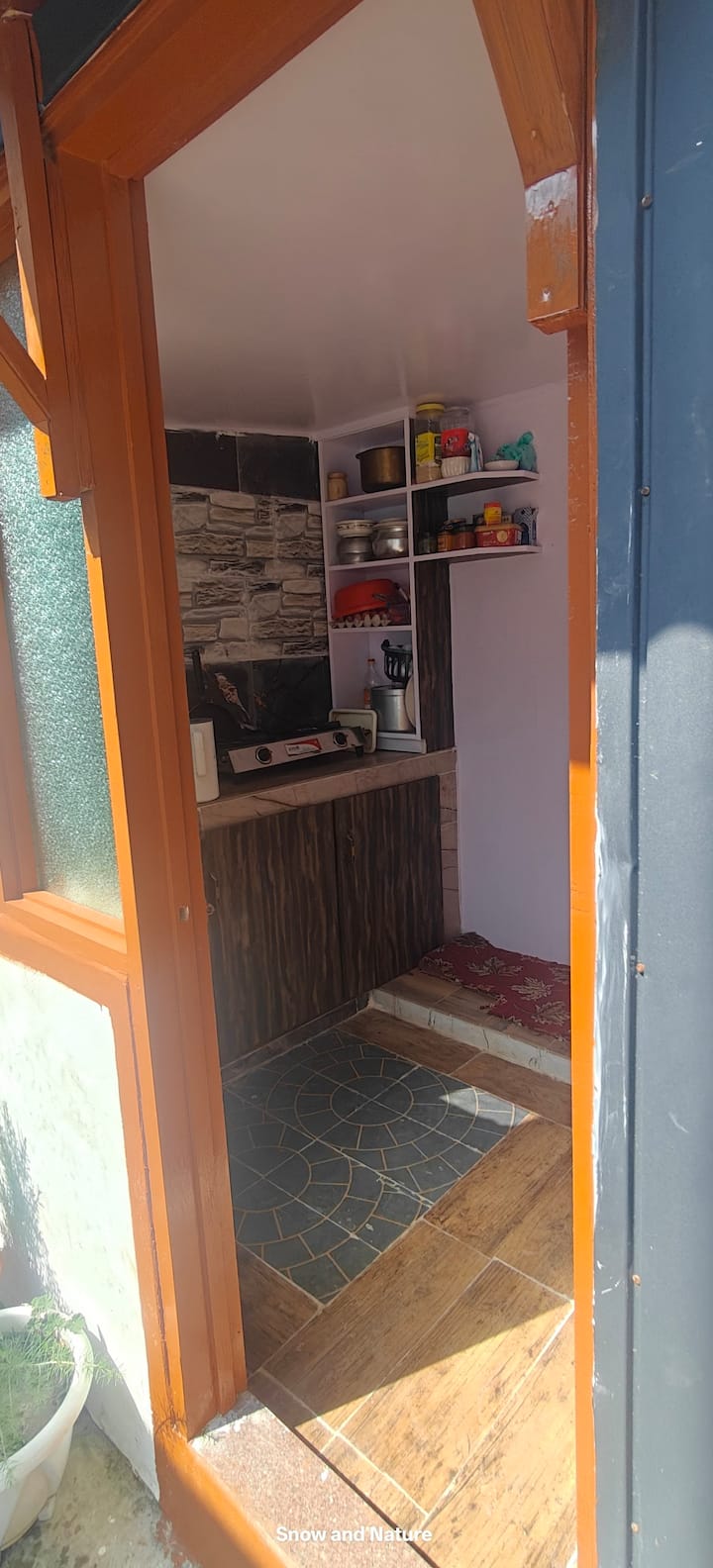 Family Room 
Luxury Suite Room Near Dal Lake - Srinagar