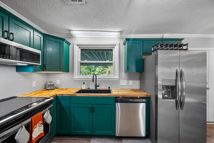 Nashville River Retreat 3br Center Of Town - Hendersonville, TN