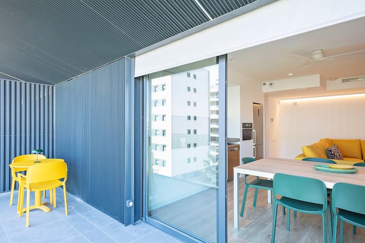 Lugaris Stay 3 Bedroom Apartment - Barcelona