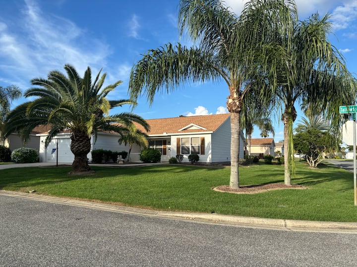 The Village Of Duval: Stunning Corner Lot Home - The Villages, FL