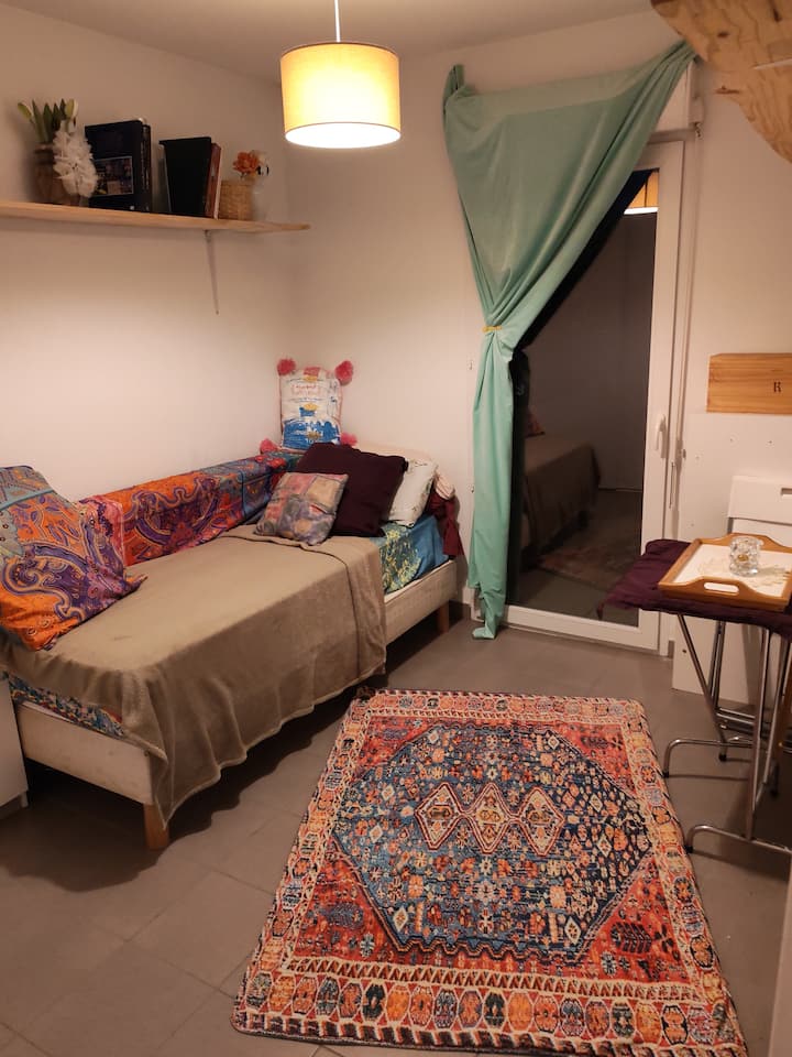 Chambre Chaleureuse - Saint-Raphaël
