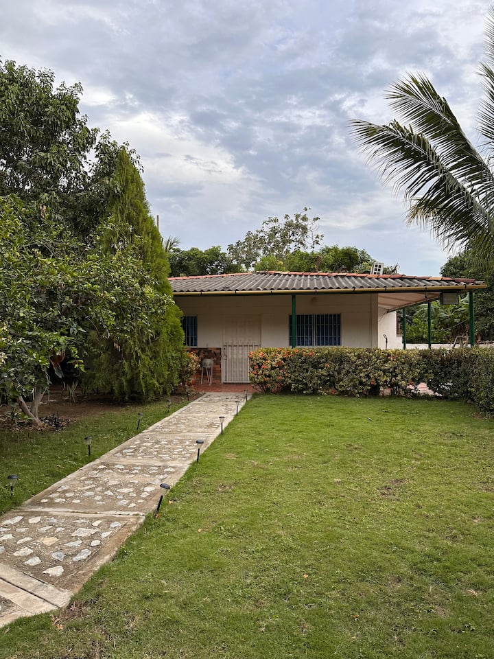 Cabaña Campestre Cerca De Rodadero Y Santa Marta - Santa Marta