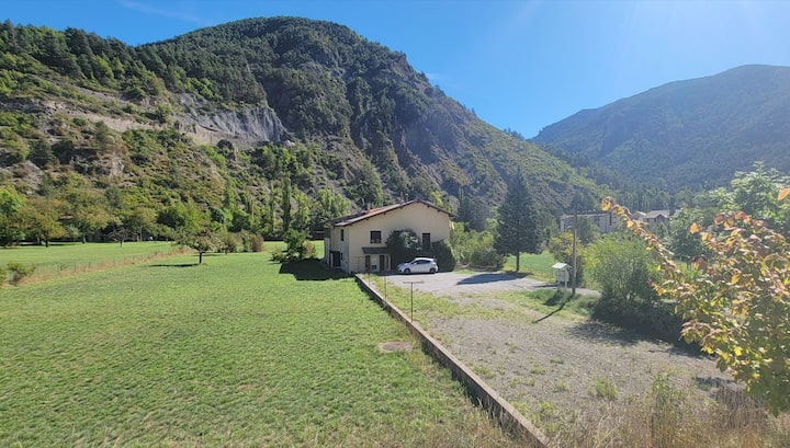 À Louer – Magnifique Appartement à La Montagne - Beuil